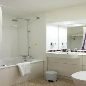 PREMIER INN LONDON HARROW