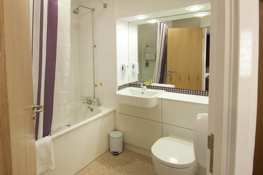 PREMIER INN LONDON HARROW